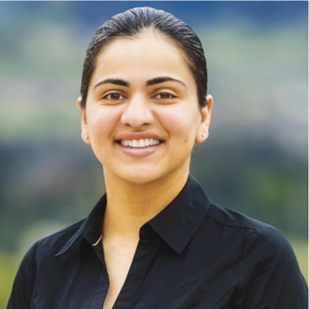 Digging Dirt to Dial For Dollars? | East Bay Express | Oakland, Berkeley & Alameda