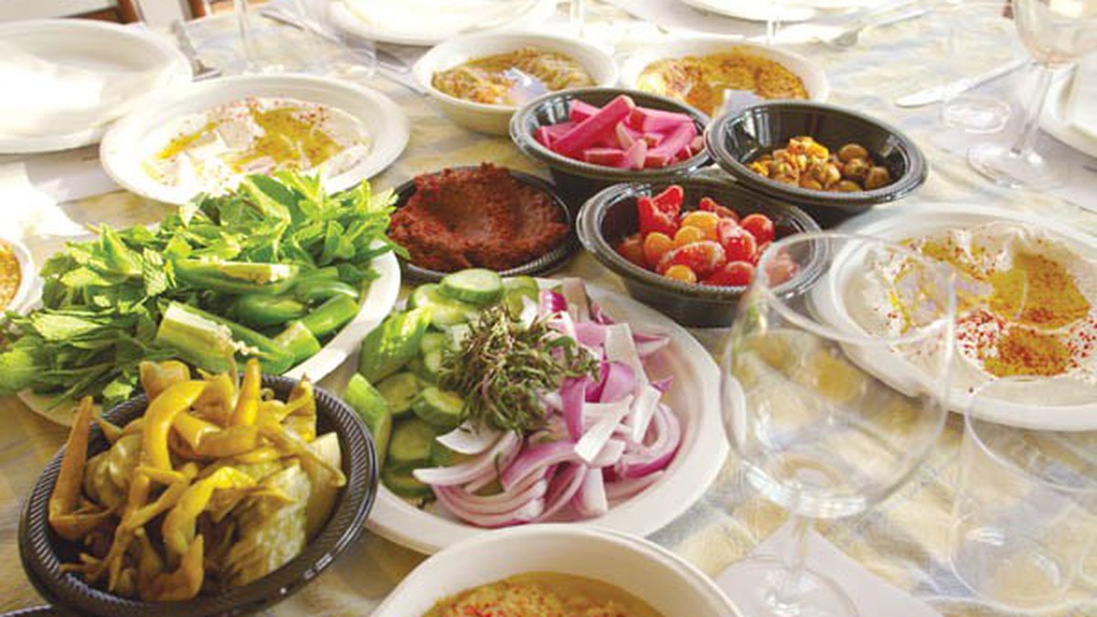 Anatomy of a Dinner Party | East Bay Express | Oakland, Berkeley & Alameda