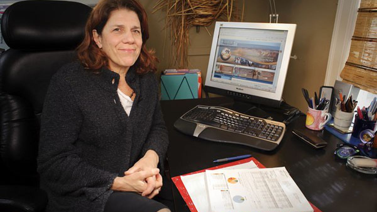 Donna Rio | East Bay Express | Oakland, Berkeley & Alameda