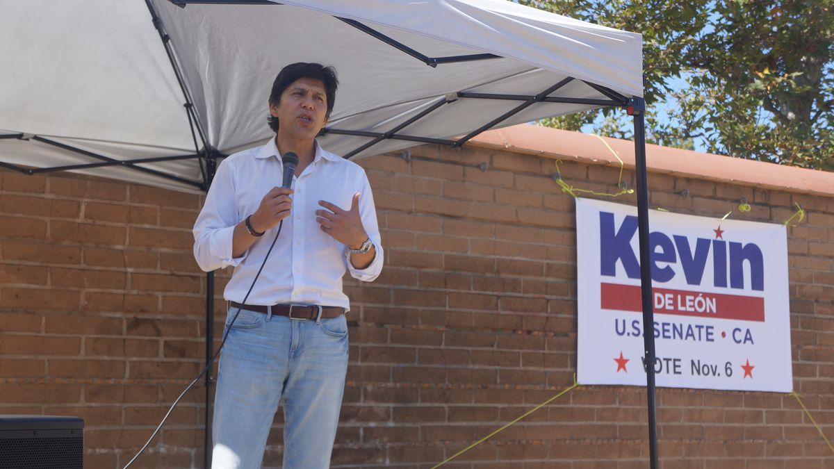 In Oakland, Kevin de León Talks Immigration, Climate Justice, and His ...