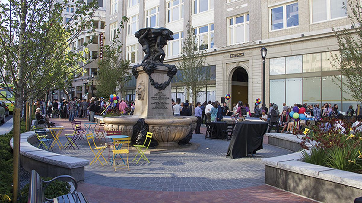 Third Thursdays at Latham Square | East Bay Express | Oakland, Berkeley ...