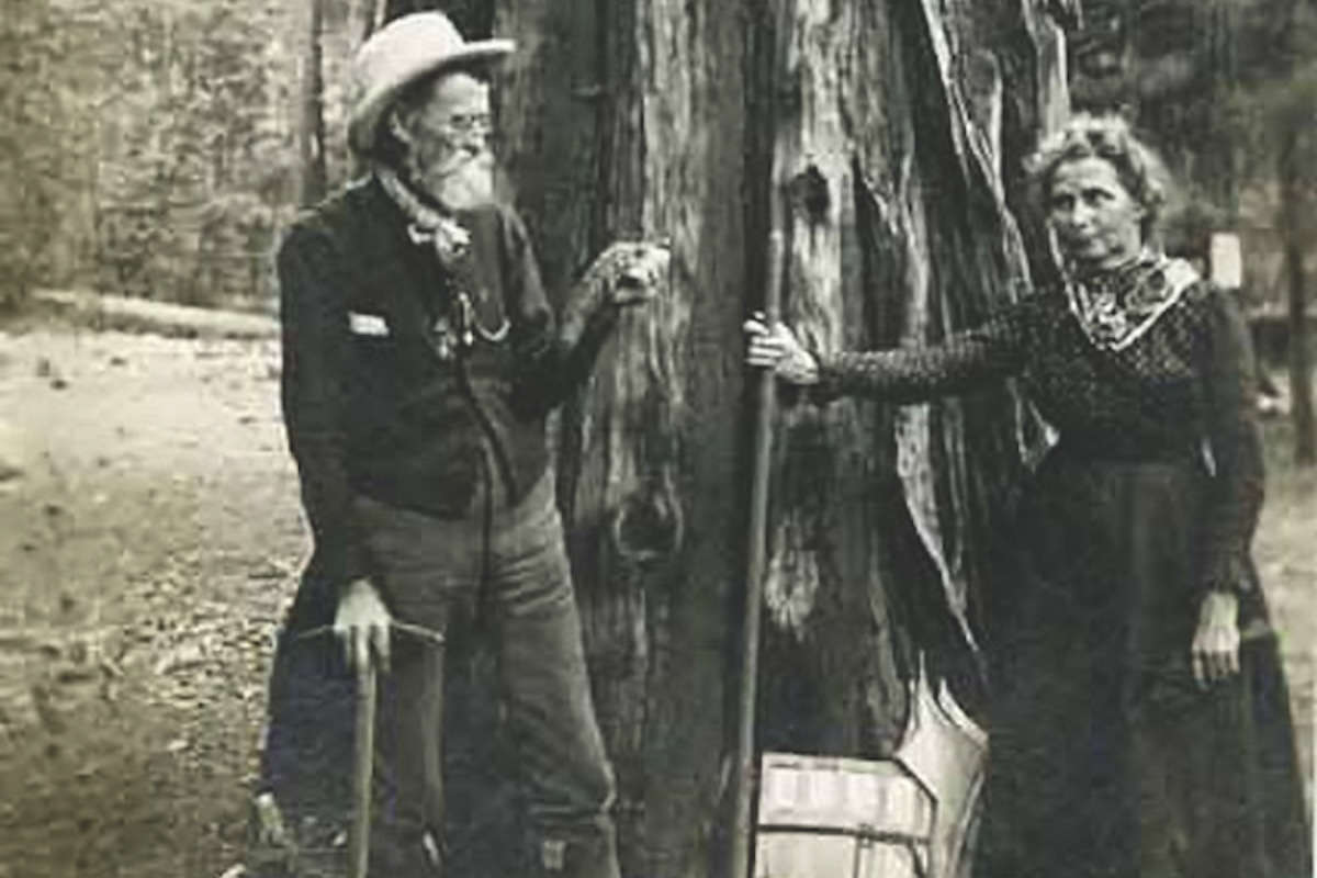 Richard Schwartz gives 'Poppy Talk,' not poppycock