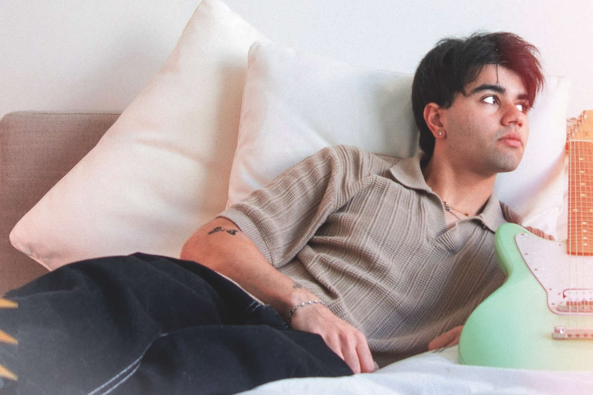 ROHAN combines code and chords